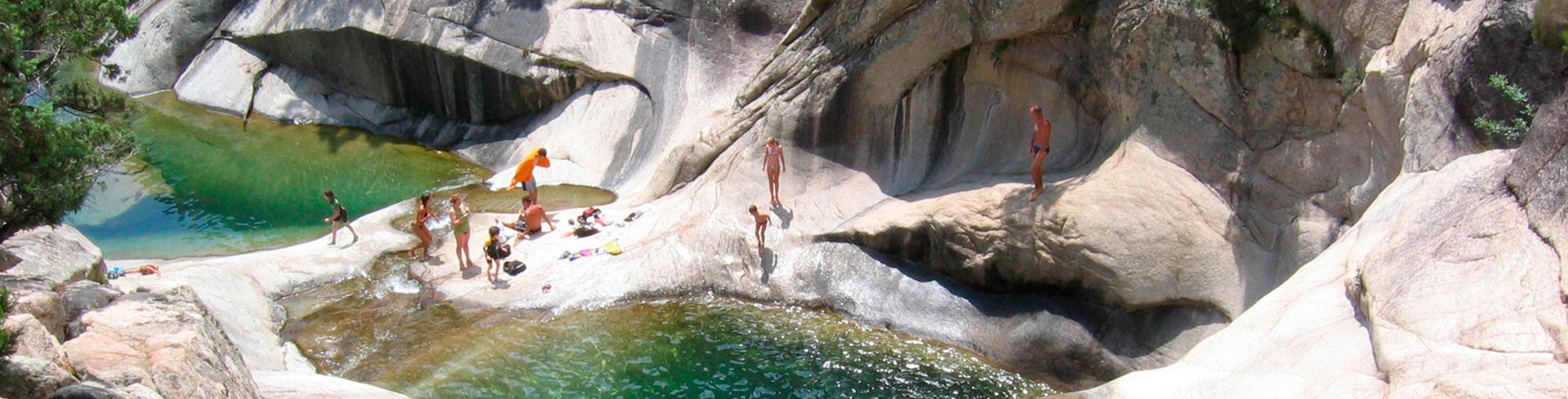 L'Oriente Camping | Baignade à la rivière